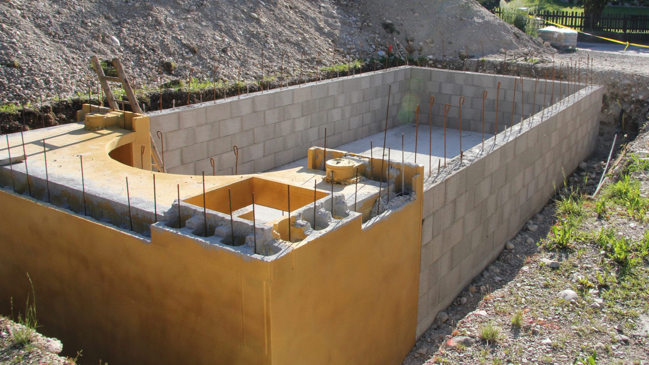 Pool-Unterbau: Stabile Basis für Ihren Pool | Happy Pool