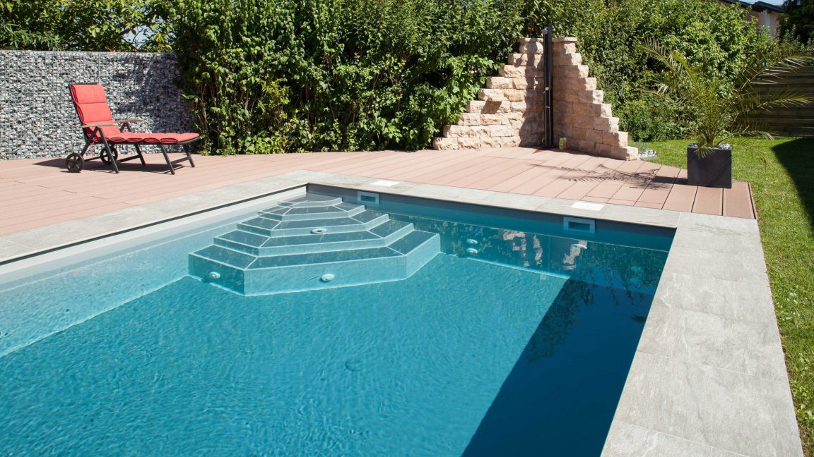 Pooleinstieg - Einstiegstreppen & Strandeingang | Happy-pool